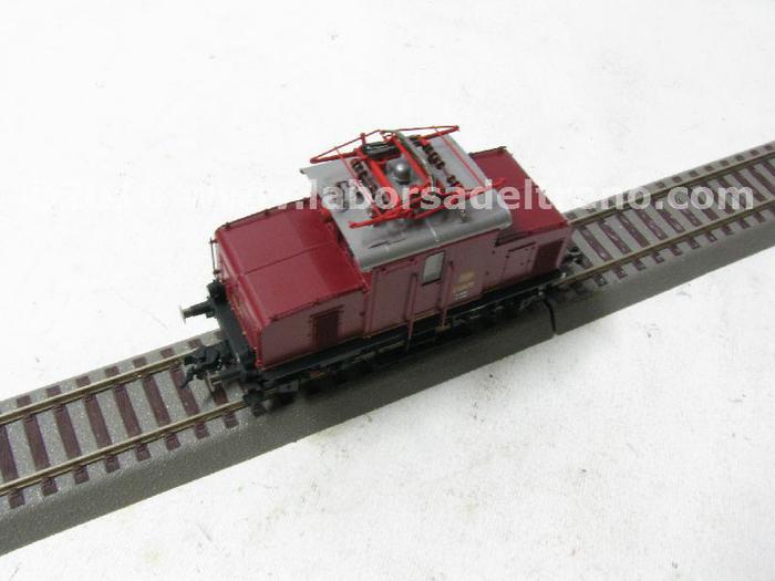 Fleischmann - 430071 Locomotiva elettrica E69 05 DB, livrea rosso scuro ...