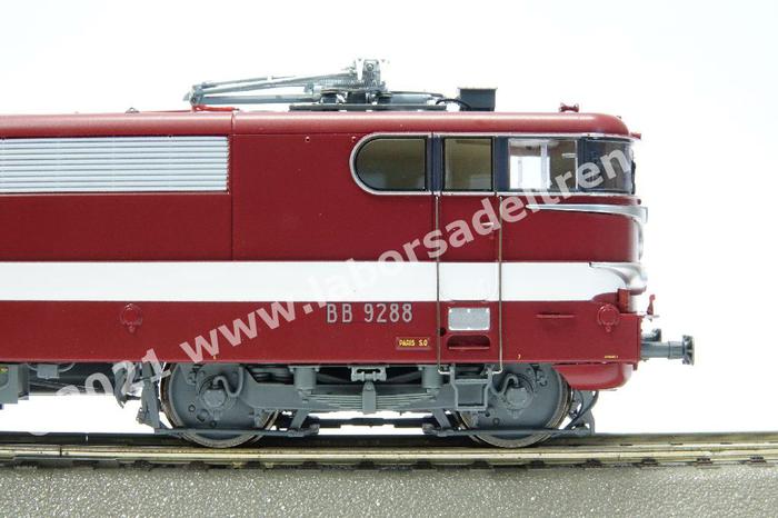 Ree modeles - MB-082S Locomotiva elettrica SNCF BB 9200 (9288), livrea ...