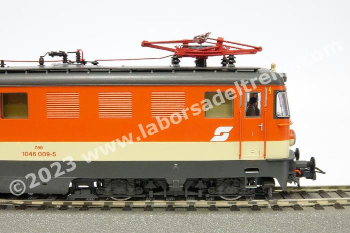 Roco - 70291 Locomotiva elettrica OBB Rh 1046 con comparto bagagli ...