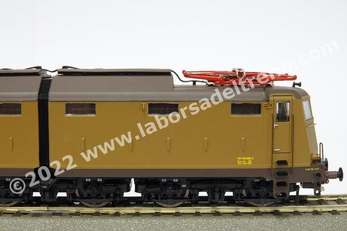 Acme - 60143 Loco elettrica E 645 001 1a serie delle FS, livrea castano ...