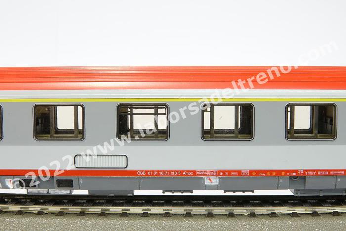 Roco - 45352 carrozza passeggeri RIC-Z2 OBB tipo eurofima di 1^classe ...