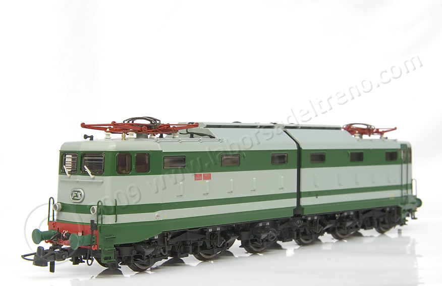 Roco - 62577 locomotiva elettrica FS E 646 100 grigio/verde dep. Napoli