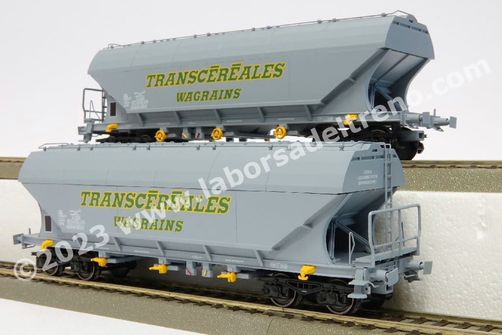 B-models - 45356 Coppia di carri tramoggia SNCF per trasporto cereali ...