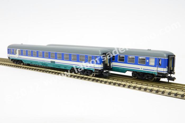 Trix - 18255 Coppia carrozze a scompartimenti FS tipo X di 2° cl ...