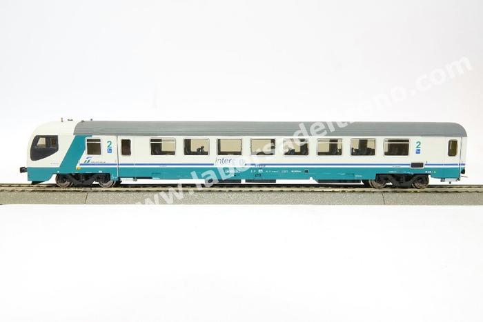 Acme - 55025 Set 'IC PLUS' FS Trenitalia con un pilota di 2° cl. A ...