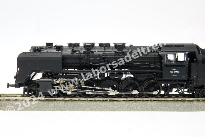 Roco - 43290 Vaporiera Serie 150 Z delle SNCF, ep. III