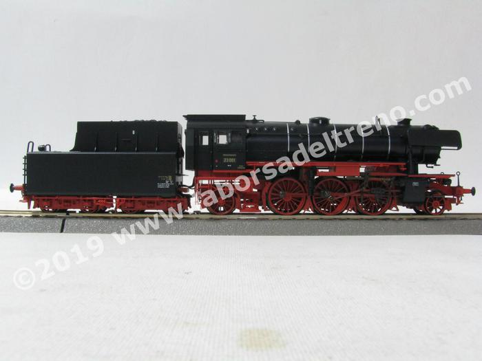 Marklin - 39230 locomotiva a vapore DB Br 23, digital sound, epoca III