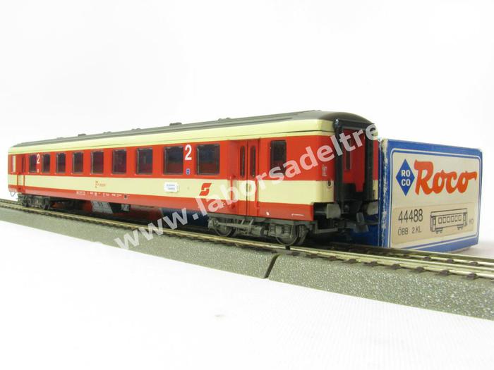 Roco - 44488 Carrozza tipo Schlieren di 2a cl. OBB, livrea Jaffa, logo ...