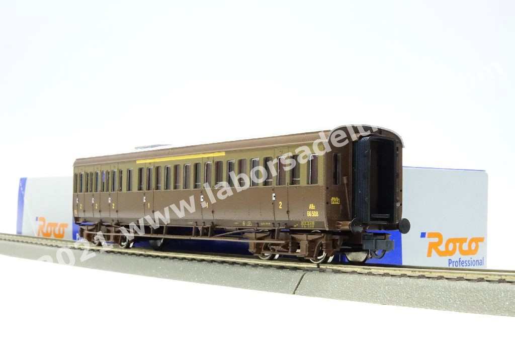 Roco - 44778 Carrozza tipo 100 porte di 1a/2a cl. FS, livrea castano ...