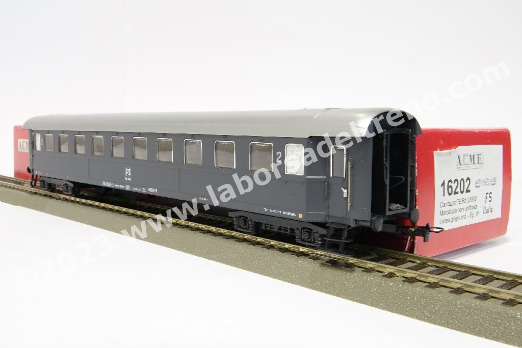 Acme - 16202 Carrozza tipo 1946 di 2a cl. FS, livrea grigio ardesia ...