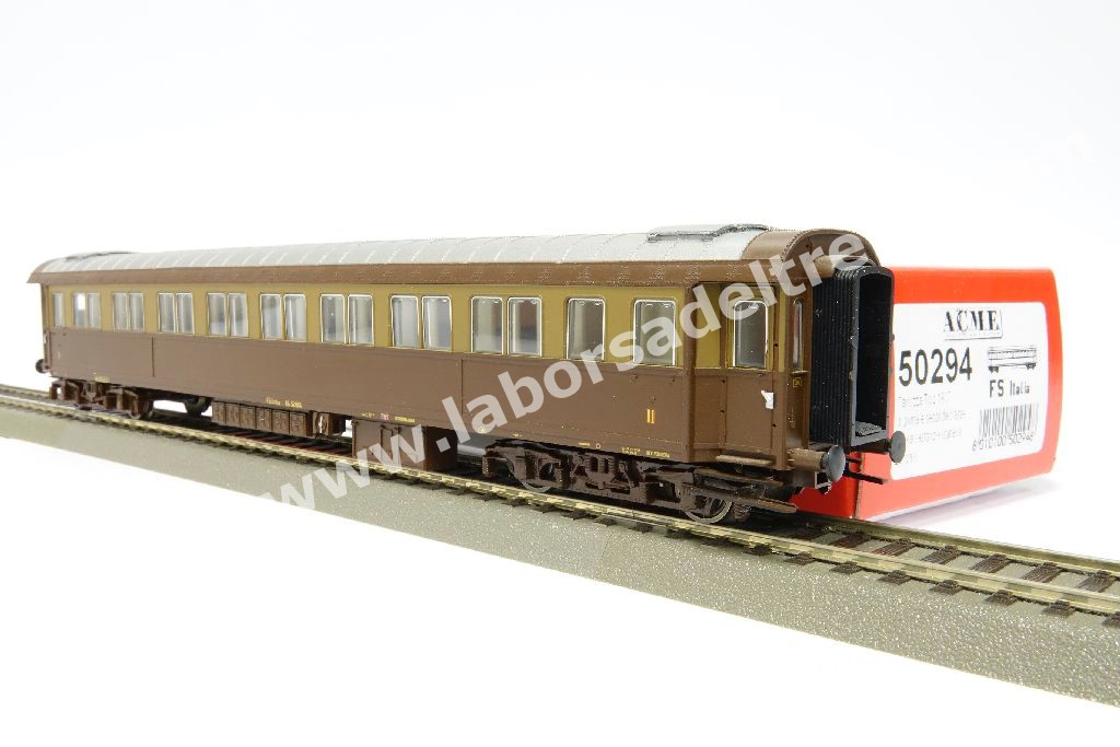 Acme - 50294 Carrozza passeggeri FS Italia mista 1/2 classe tipo 1937 ...