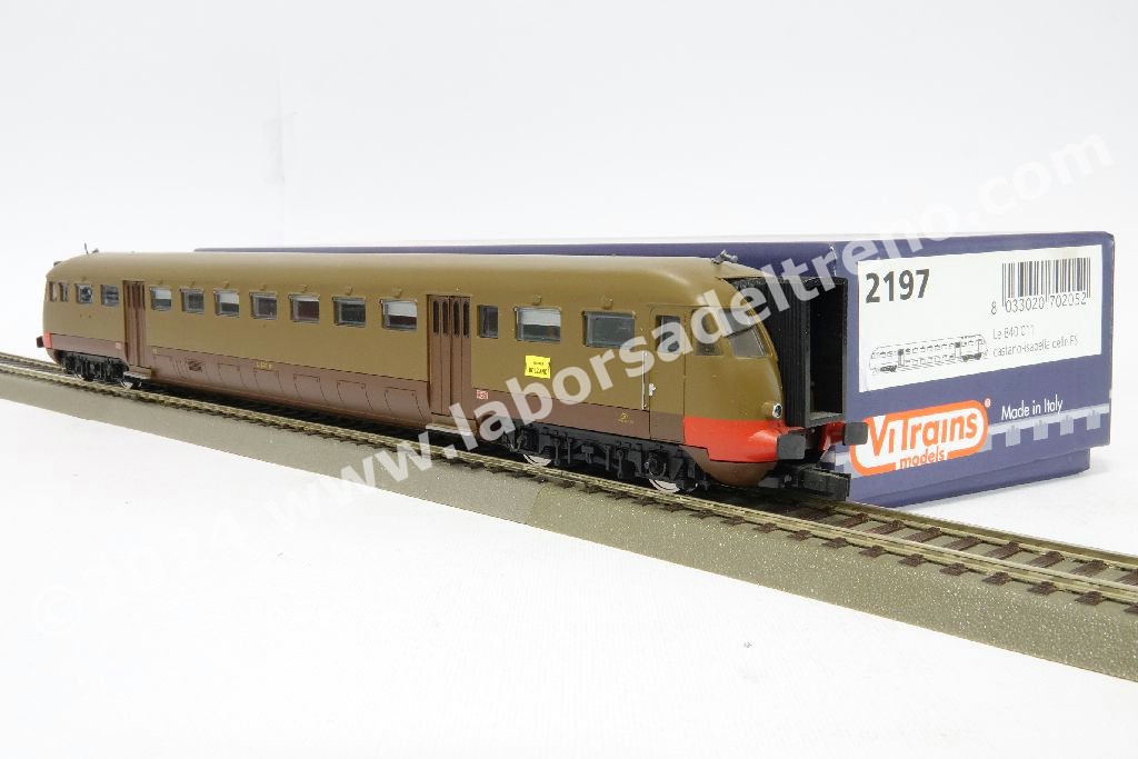 Vitrains - 2197 Rimorchiata Le 840 011 FS, livrea castano/isabella ...