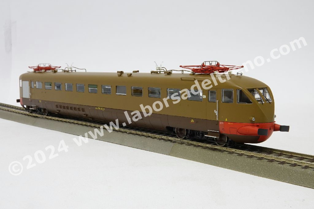 Os.kar - 2102 Elettromotrice FS Ale 790 041, fanali di origine, con IR ...