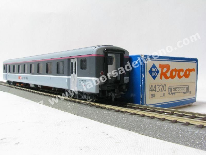 Roco - 44320 carrozza passeggeri a carrelli SBB, tipo EW II di 1a ...