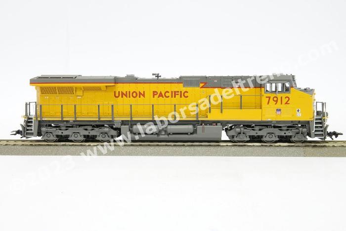 Marklin - 38441 Loco diesel pesante GE ES44AC della Union Pacific ...