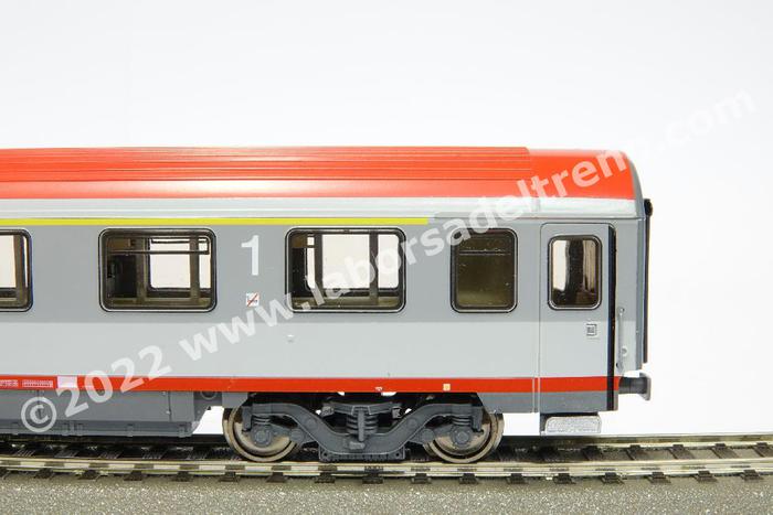 Roco - 45352 carrozza passeggeri RIC-Z2 OBB tipo eurofima di 1^classe ...
