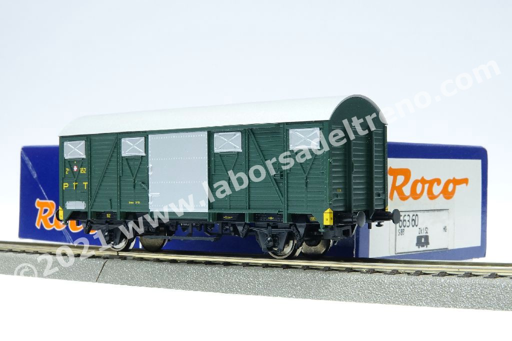 Roco - 66360 carro chiuso SBB, servizio posta a dua assi, epoca III