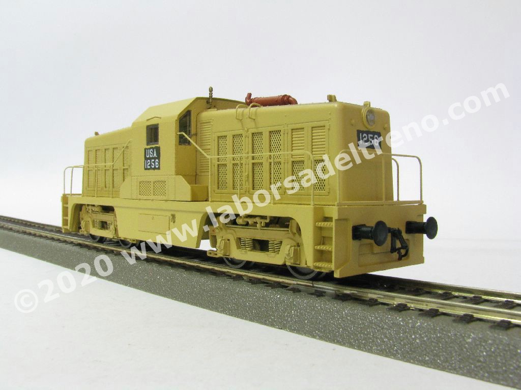 Acme - 60257 Locomotiva diesel pesante Ne 120 della USATC, stato di ...