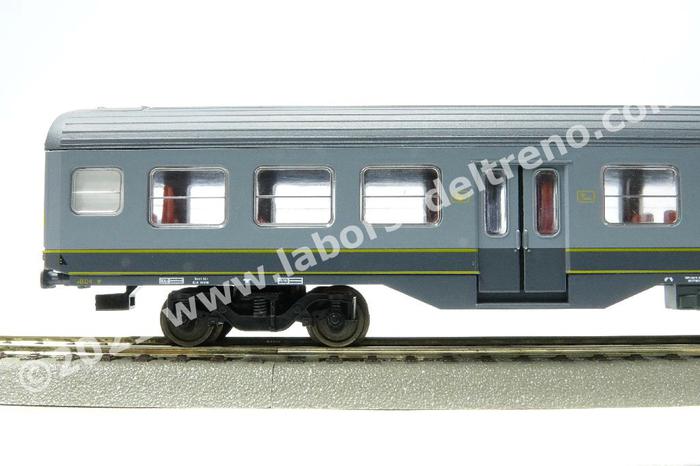 Lima - 309664K Carrozza Medie Distanze di 2a cl. Ferrovia Bari Nord ...