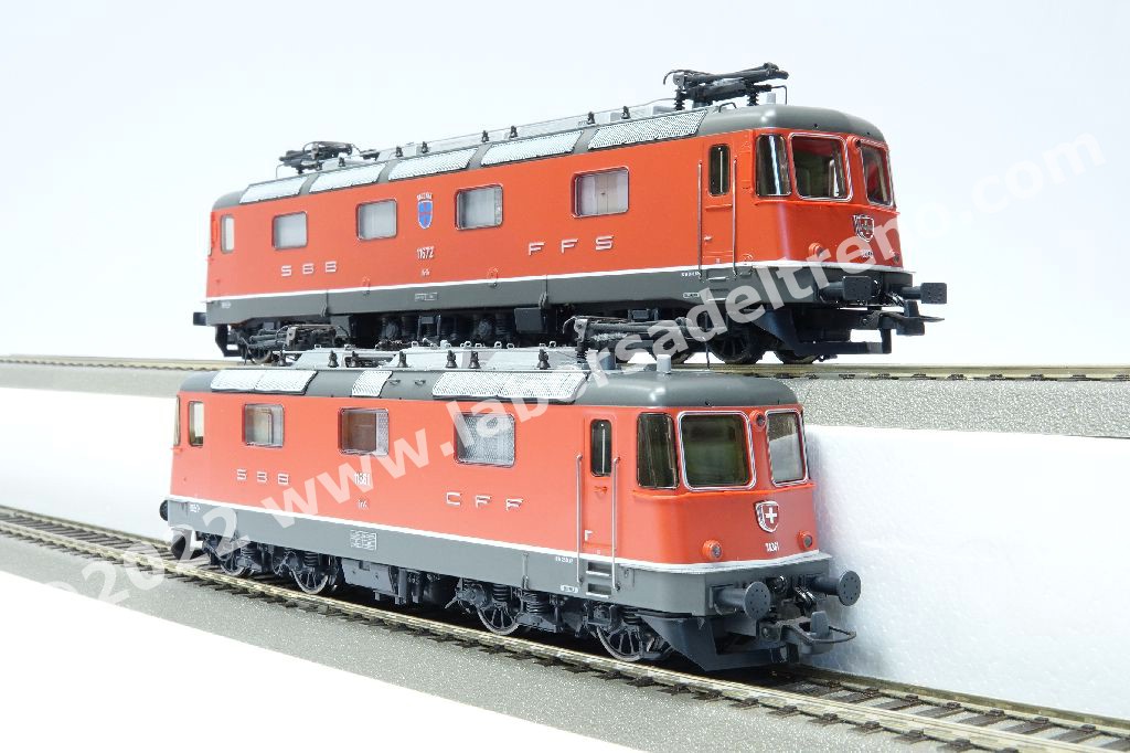 Roco - 71410 Coppia locomotive elettriche SBB Re 4/4 11361 + Re 6/6 ...