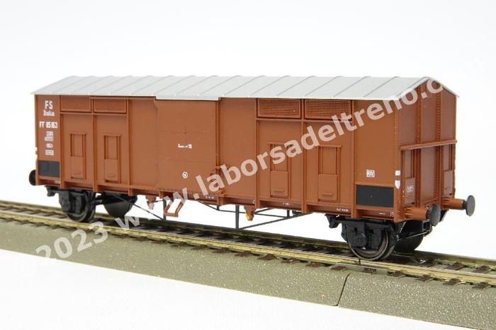 Acme - 40242 Carro chiuso a due assi a passo lungo FS Italia tipo FF ...