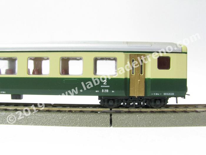 Roco - 4239C Carrozza passeggeri Sudostbahn, tipo EW-II, 2a classe ...