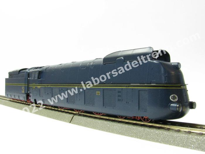 Trix - 22917 Locomotiva a vapore DR Br 05 001 carenata, livrea blu ...