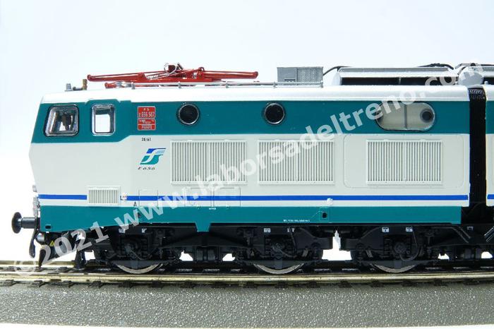 Acme - 60283 Locomotiva elettrica FS E 656 587 di 6° serie, livrea XMPR con tetto in alluminio ...
