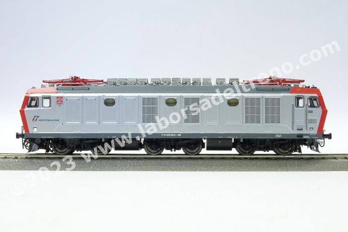 Acme - 60498 Locomotiva elettrica FS MercitaliaRail E 652, livrea argento con fasce rosse sui ...