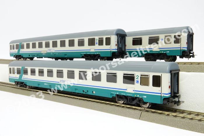 Piko - 58252 Set tre carrozze a scompartimenti FS tipo Eurofima, una 1 ...