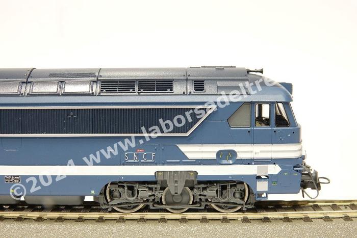 Roco - 70460 Locomotiva deisel SNCF CC68450, livrea di origine a due ...
