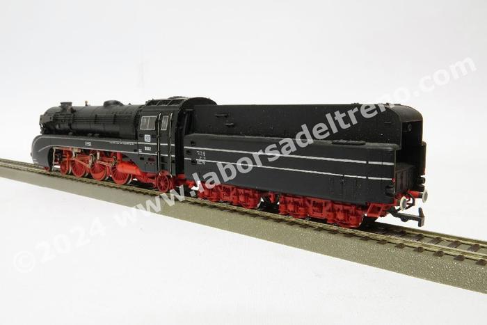 Rivarossi - 1339 Locomotiva a vapore carenata DB, Br 10 002, epoca III