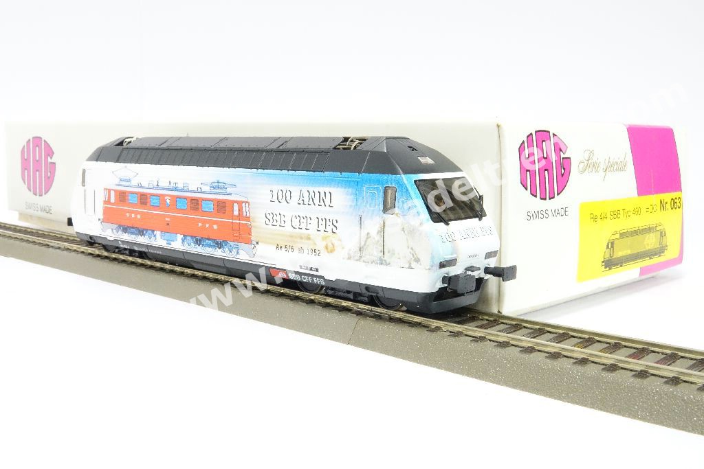 Hag - 063 Loco el. Re 460 028 delle SBB, livrea commemorativa '100 anni SBB' con Ae 6/6 e Ae 4/7 ...