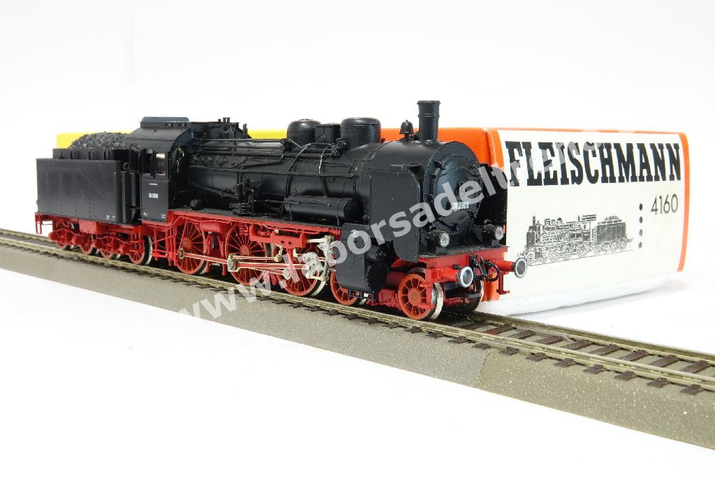 Fleischmann - 4160 Vaporiera Br 38 2609 della DRG, parafumi Wagner, ep. II