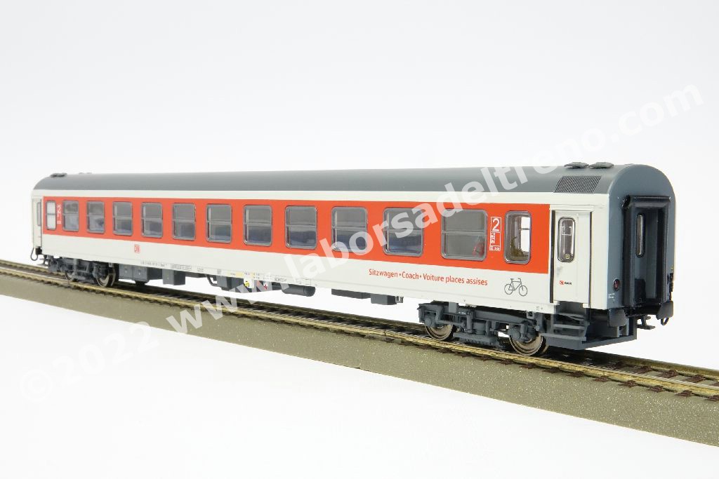 Acme - 52689 Carrozza a scompartimenti DB AG tipo Bomdz di 2° cl. Con ...