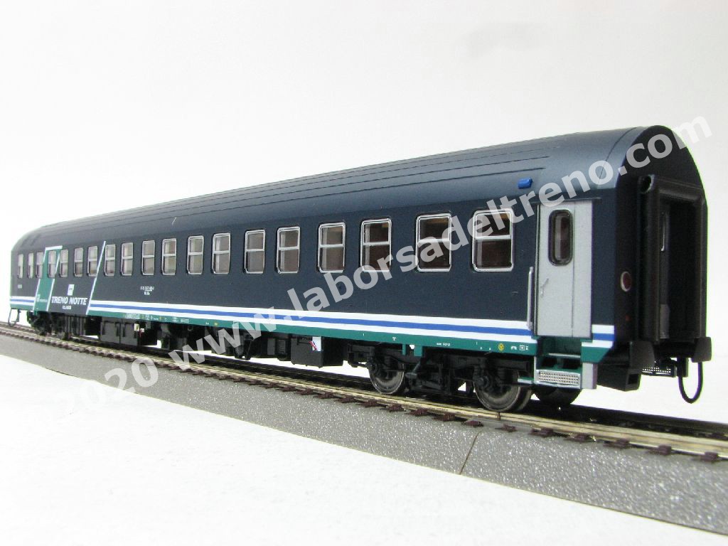 Acme - 50922 Carrozza letti tipo T2S FS, livrea XMPR, logo Trenitalia ...
