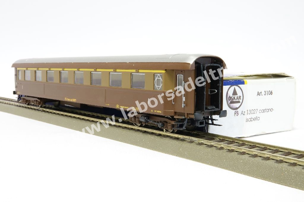 Os.kar - 3106 Carrozza tipo 1946 di 1a cl. FS, livrea castano/isabella ...