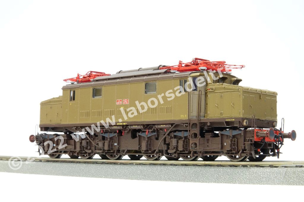 Acme - 69570 Locomotiva elettrica FS, E 626 139, dep. Napoli, avancorpi ...